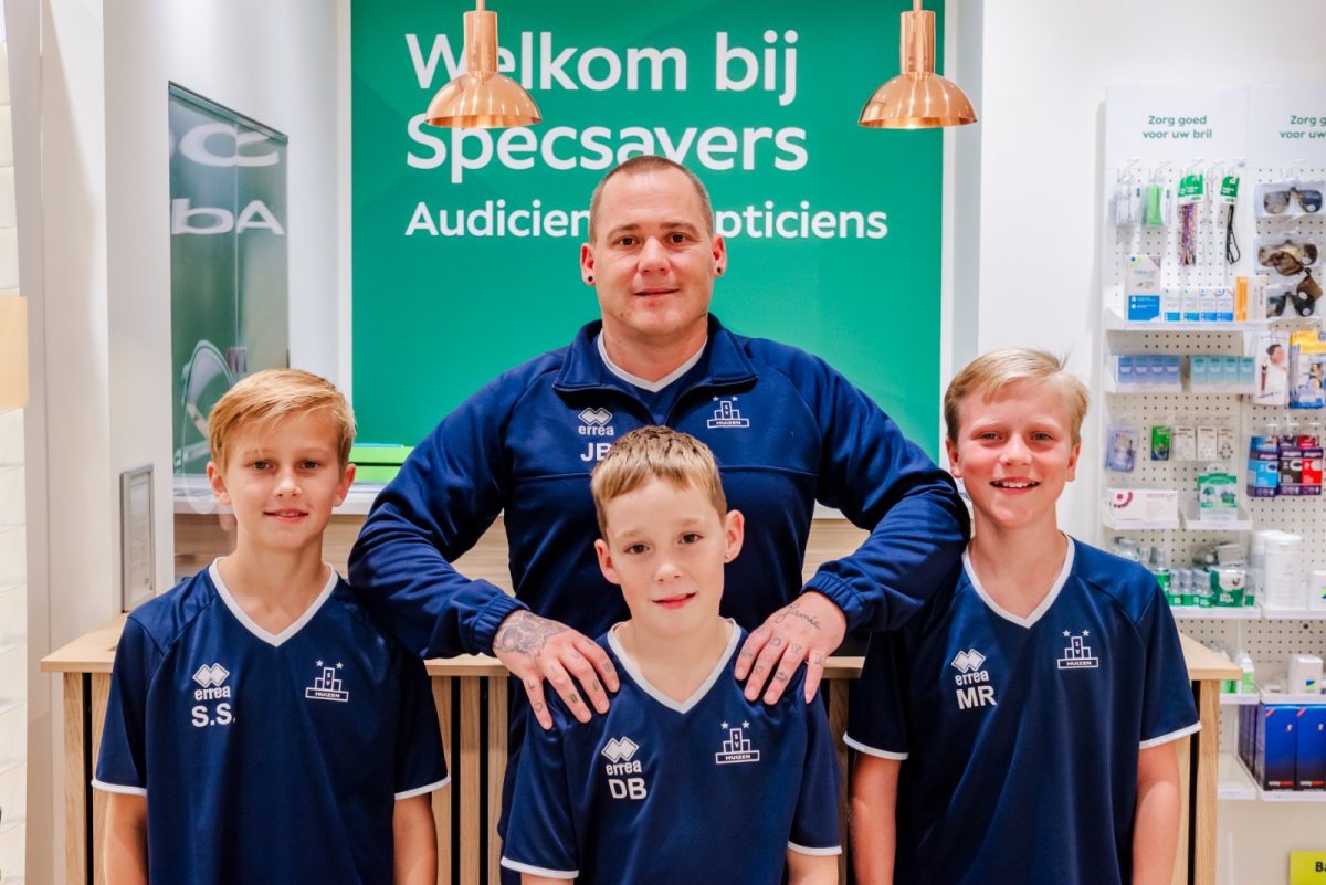 Jeugdtrainers van sv Huizen: Jesper Brouwer - s.v. Huizen